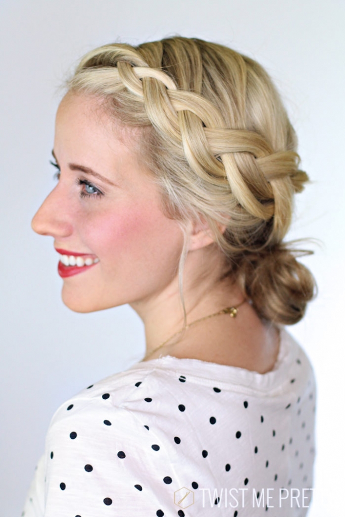 Braided Bun | Day 22 - Twist Me Pretty