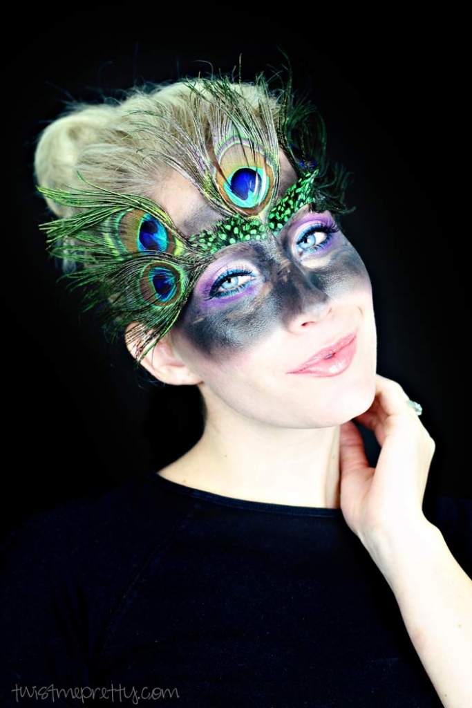 Easy Peacock Makeup Tutorial - Twist Me Pretty