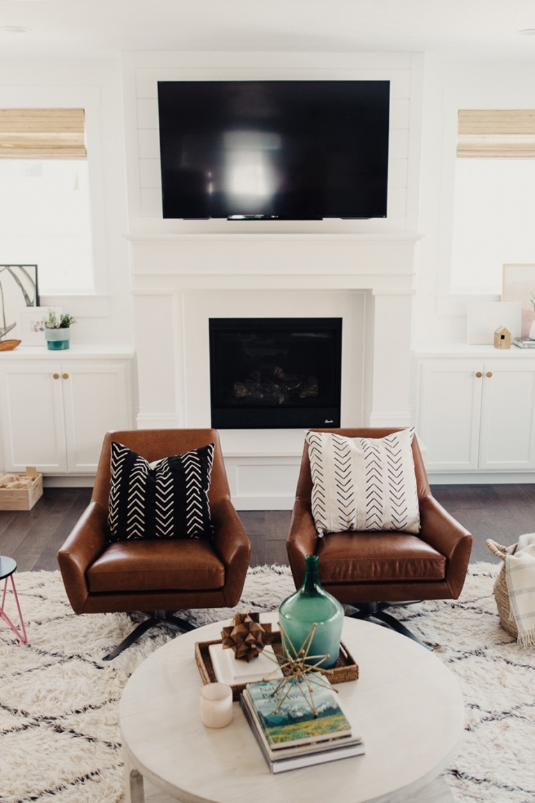 Family Room Reveal! - Twist Me Pretty