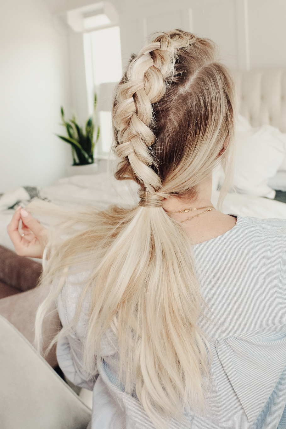 mohawk ponytail - Twist Me Pretty