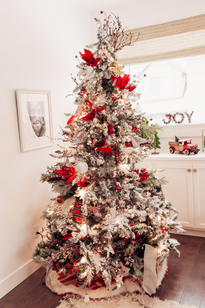 Where To Find Beautiful Christmas Decorations For Your Home
