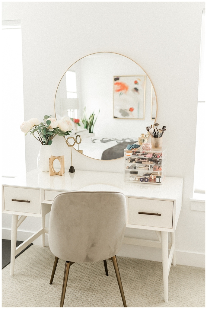 How to Spring Clean Your Makeup Bag - Twist Me Pretty How to Spring Clean Your Makeup Bag - Twist Me Pretty
