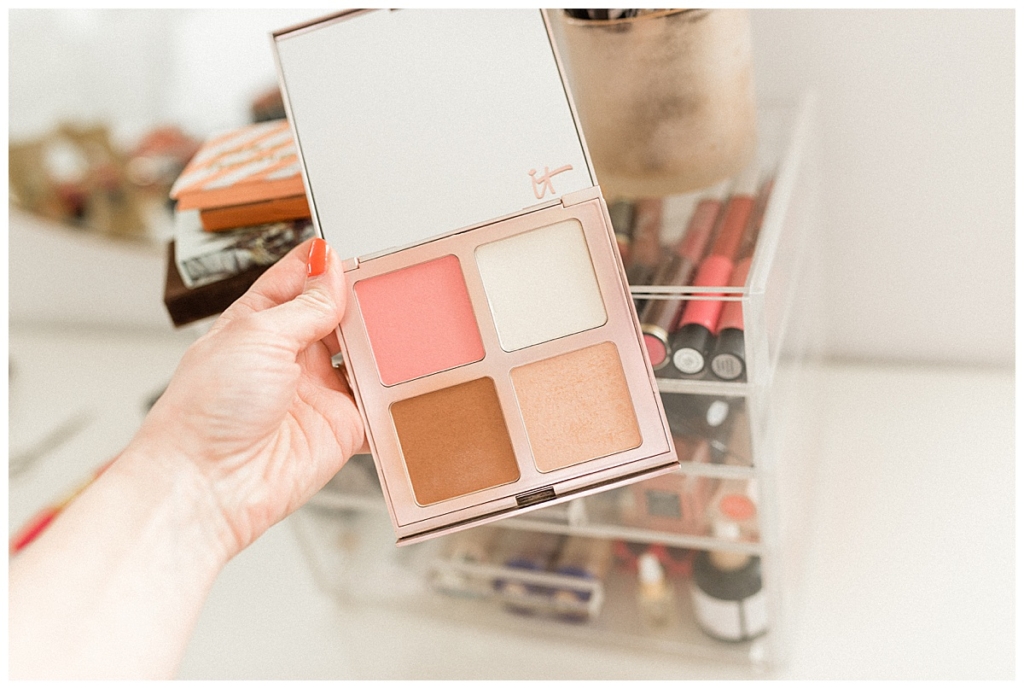 How to Spring Clean Your Makeup Bag - Twist Me Pretty How to Spring Clean Your Makeup Bag - Twist Me Pretty
