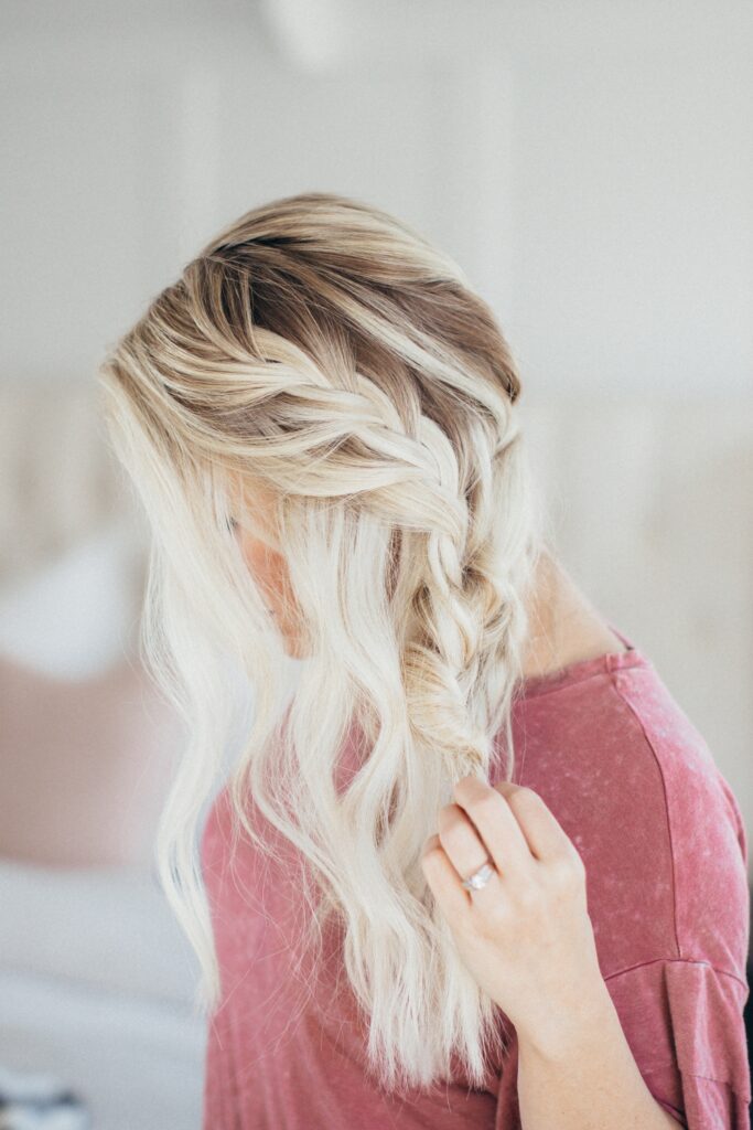 Tips and Tricks for Easy Wedding Hairstyles - Twist Me Pretty